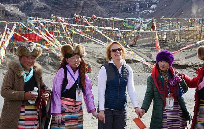 Traditional Tibetan Clothing | Tenzin Travel and Tours
